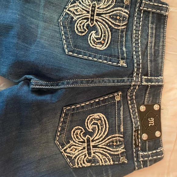 Miss Me | Jeans | Miss Me Embellished Jeans Size 27 | Poshmark